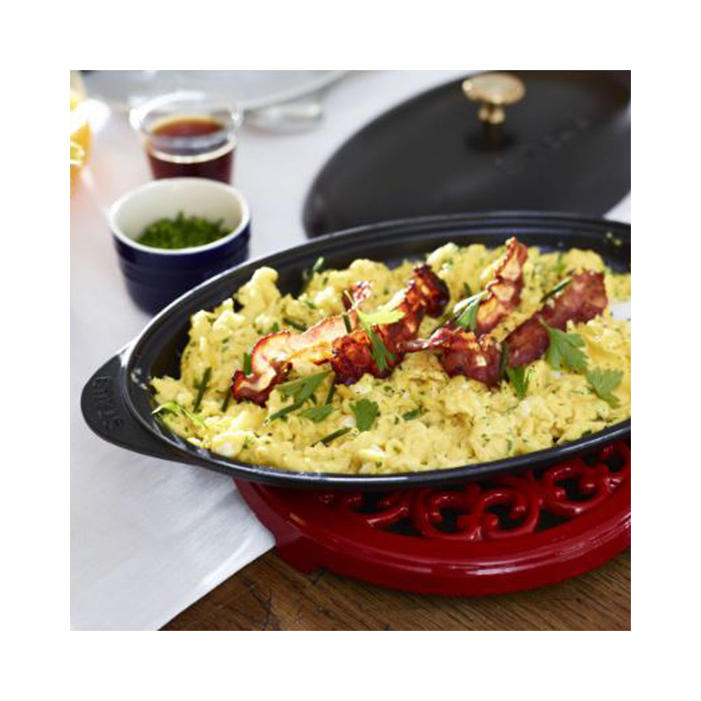 Staub Hot Plate Cast Iron Dish 31cm - 1 color