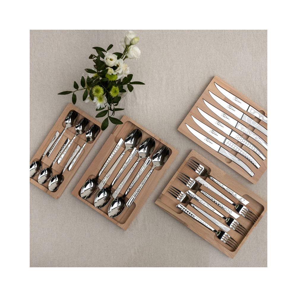 Roger Orfèvre Box of 6 Thiers knives "Décors maison"